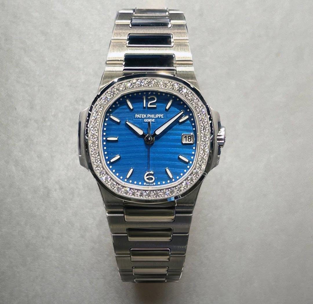 Patek Philippe Nautilus 7010-1G 013 ‣ H-MEDIA